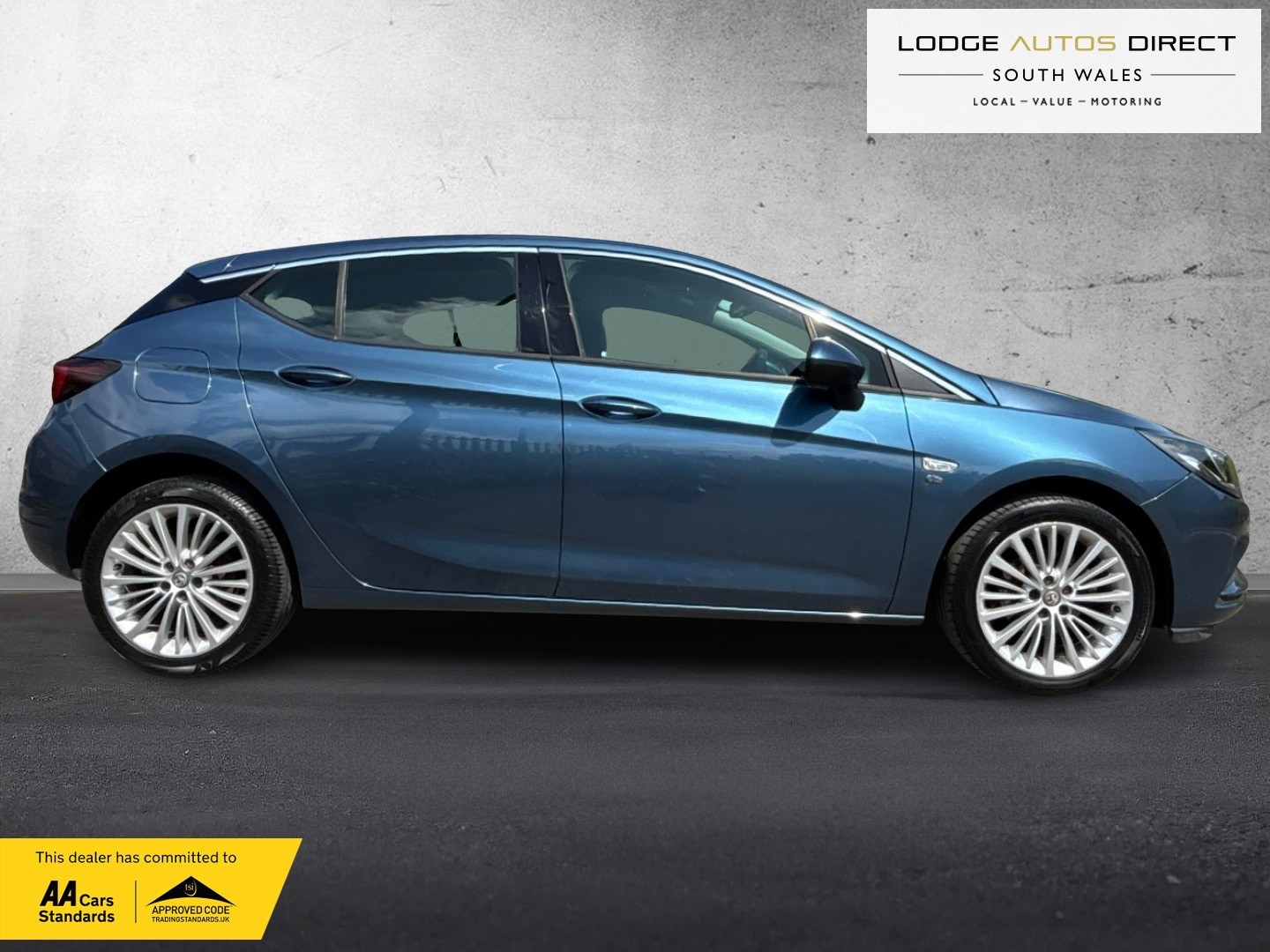 SOLD - Used VAUXHALL ASTRA 2016 Blue in Neath, South Wales | Lodge ...