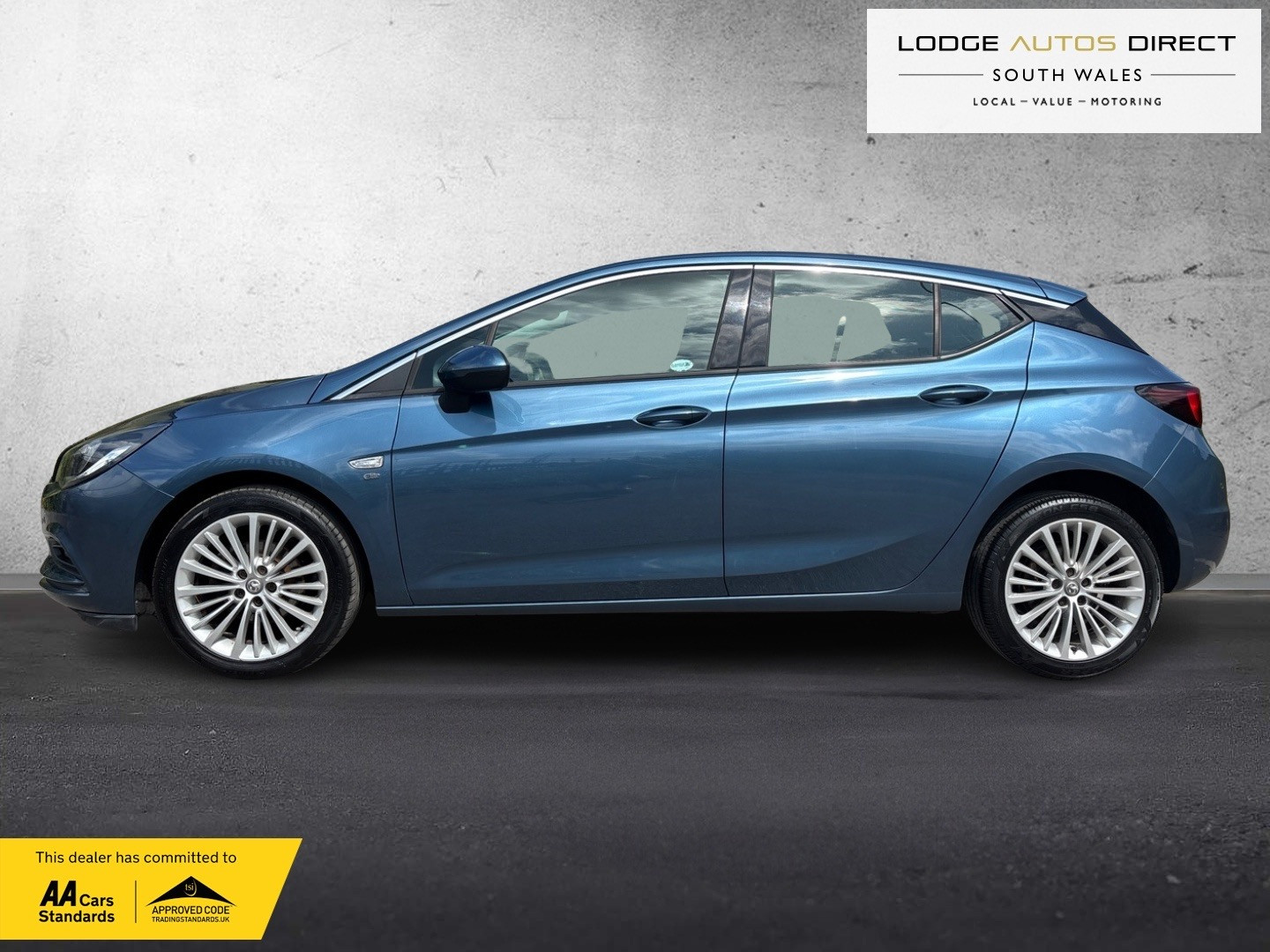 SOLD - Used VAUXHALL ASTRA 2016 Blue in Neath, South Wales | Lodge ...