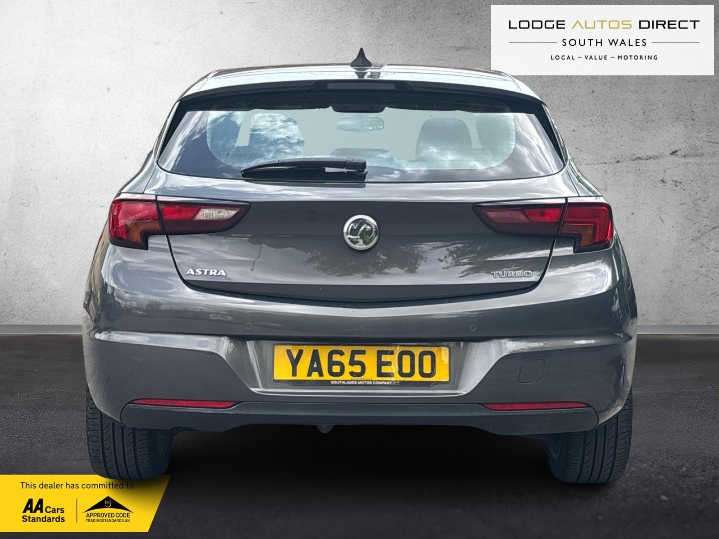 SOLD - Used VAUXHALL ASTRA 2015 Grey in Neath, South Wales | Lodge ...