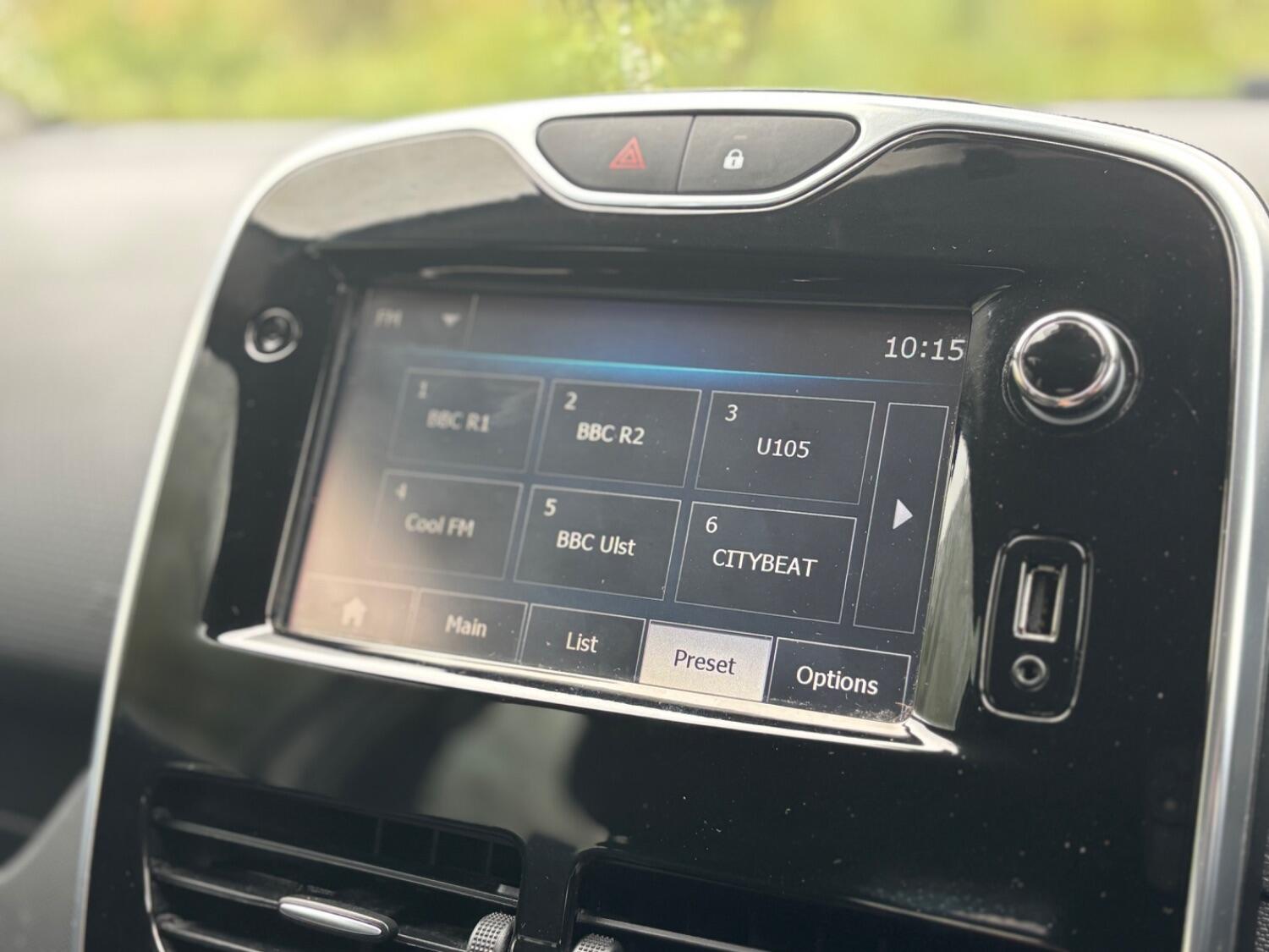 SOLD - Used RENAULT CLIO 2015 White in Neath, South Wales | Lodge Autos ...