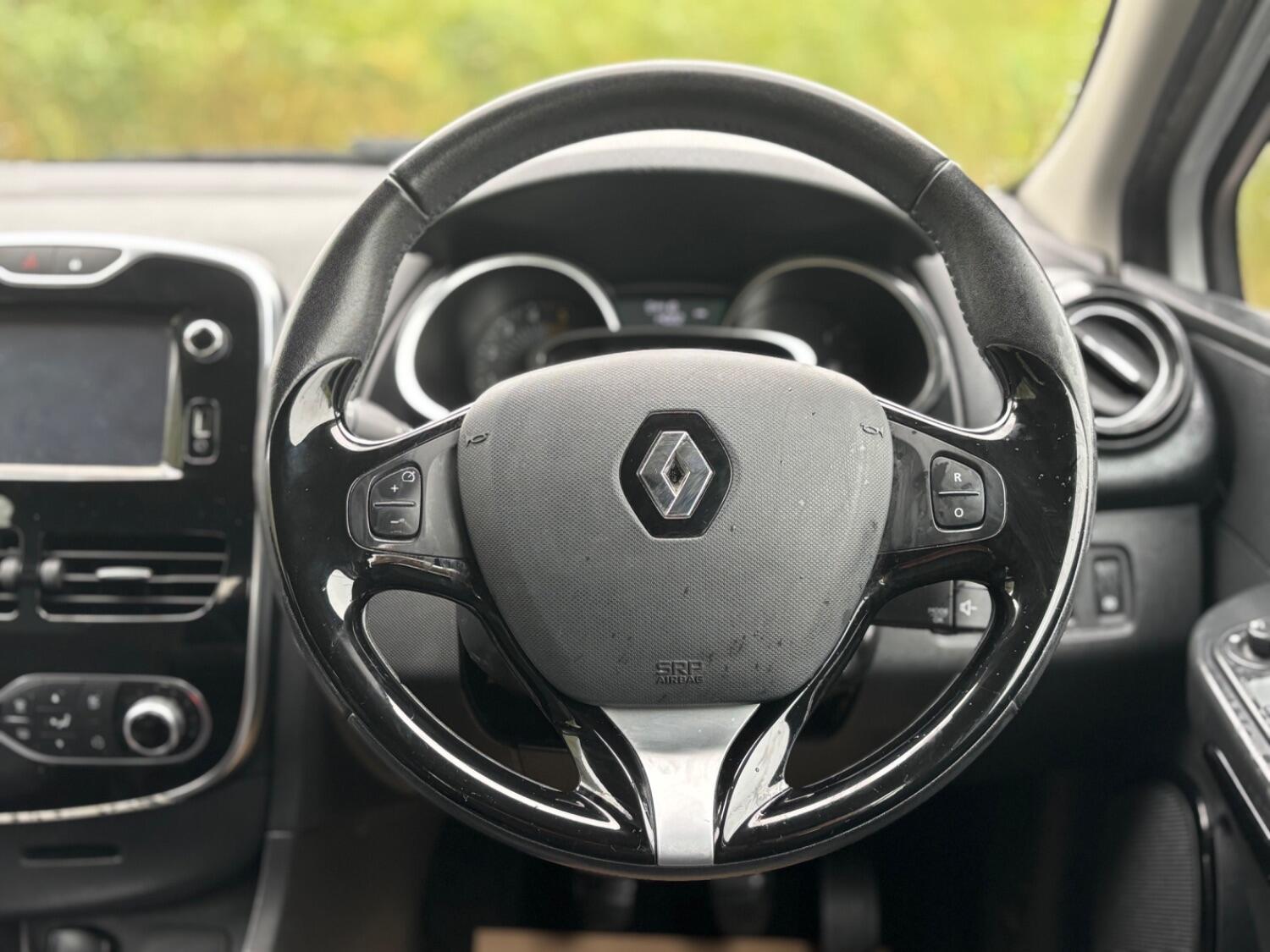 SOLD - Used RENAULT CLIO 2015 White in Neath, South Wales | Lodge Autos ...